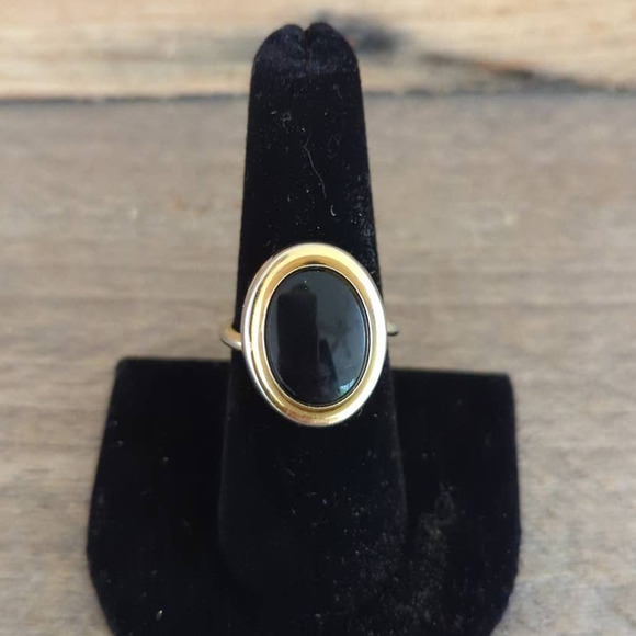 Sarah Coventry | Jewelry | Vintage Late 6searly 70s Jet Elegance Ring ...